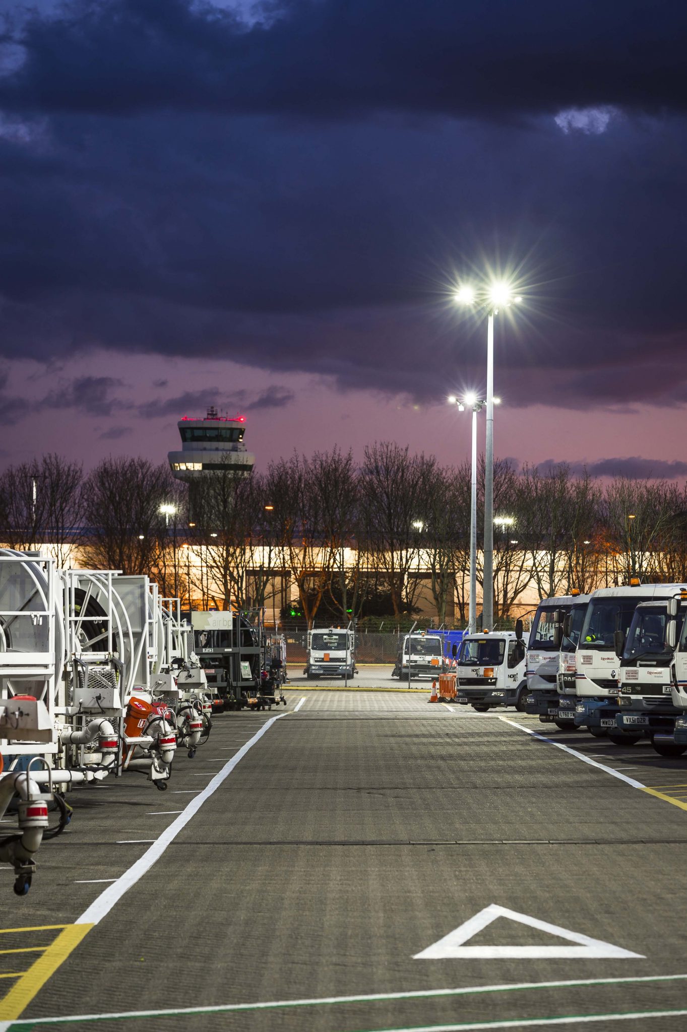 Gatwick Airport Fuel Farm, UK - Midstream Lighting